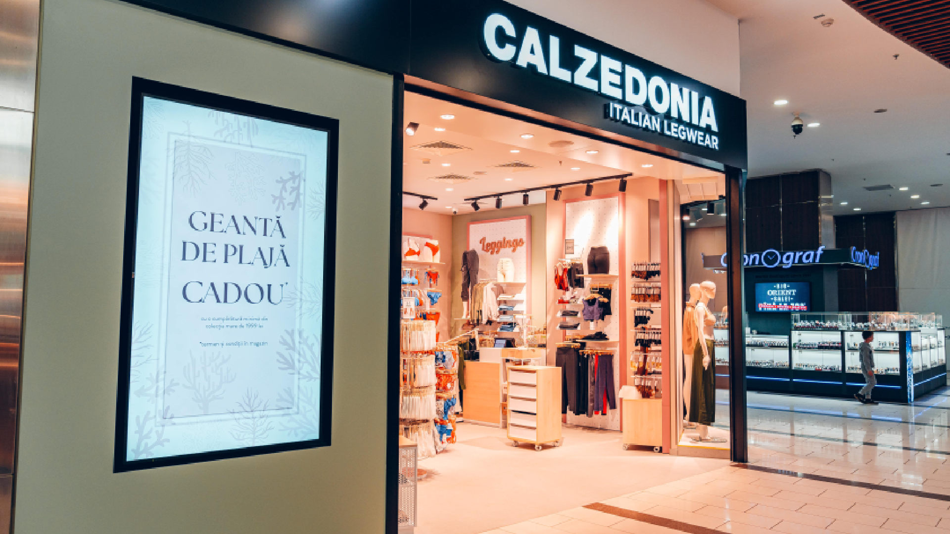 New Calzedonia Store in Shopping MallDova - Shopping MallDOVA